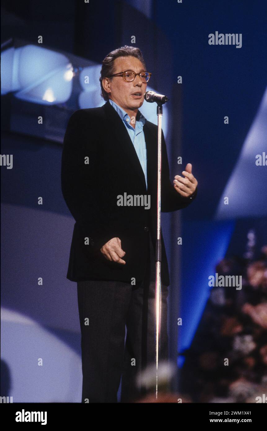 Enzo iannacci hi-res stock photography and images - Alamy