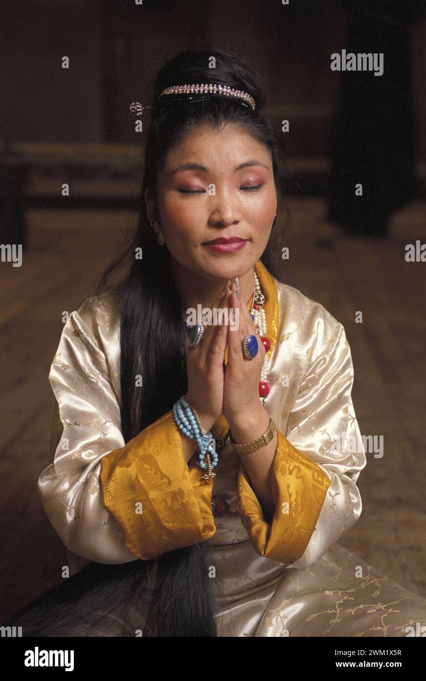 Cantanti tibetan hi-res stock photography and images - Alamy