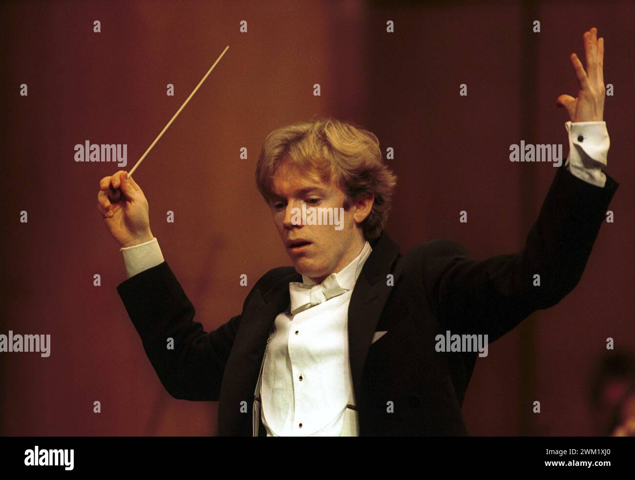 English female pianists hi-res stock photography and images - Alamy