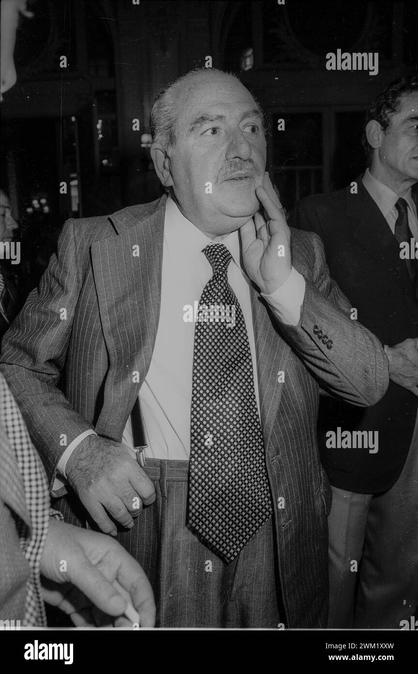 Teatrale manager Black and White Stock Photos & Images - Alamy