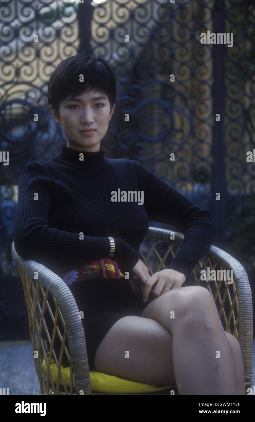 Mid 20th century chinese hi-res stock photography and images - Alamy