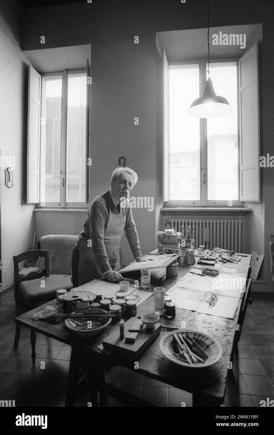 Artista general Black and White Stock Photos & Images - Alamy