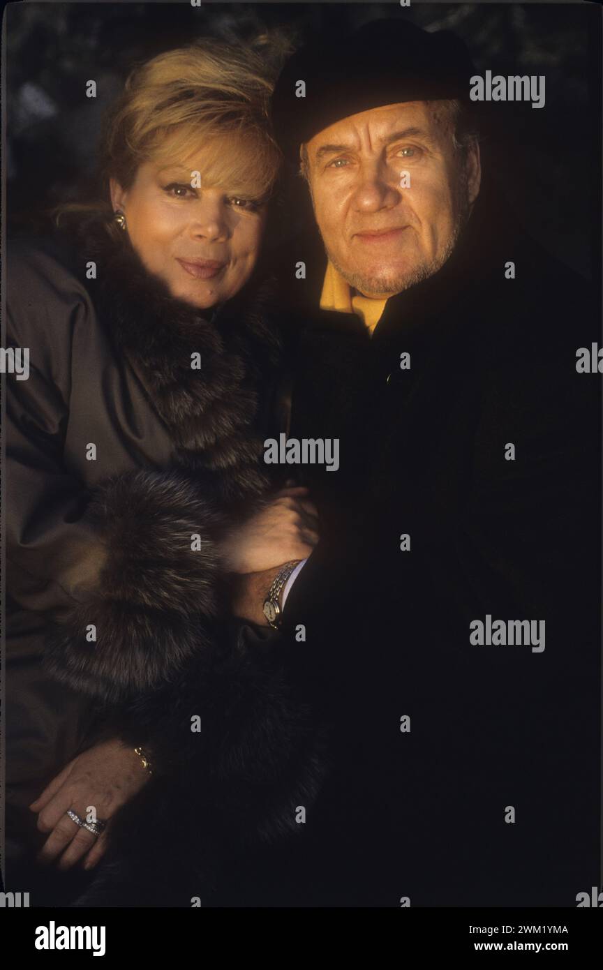 Cantanti lirici bulgari hi-res stock photography and images - Alamy