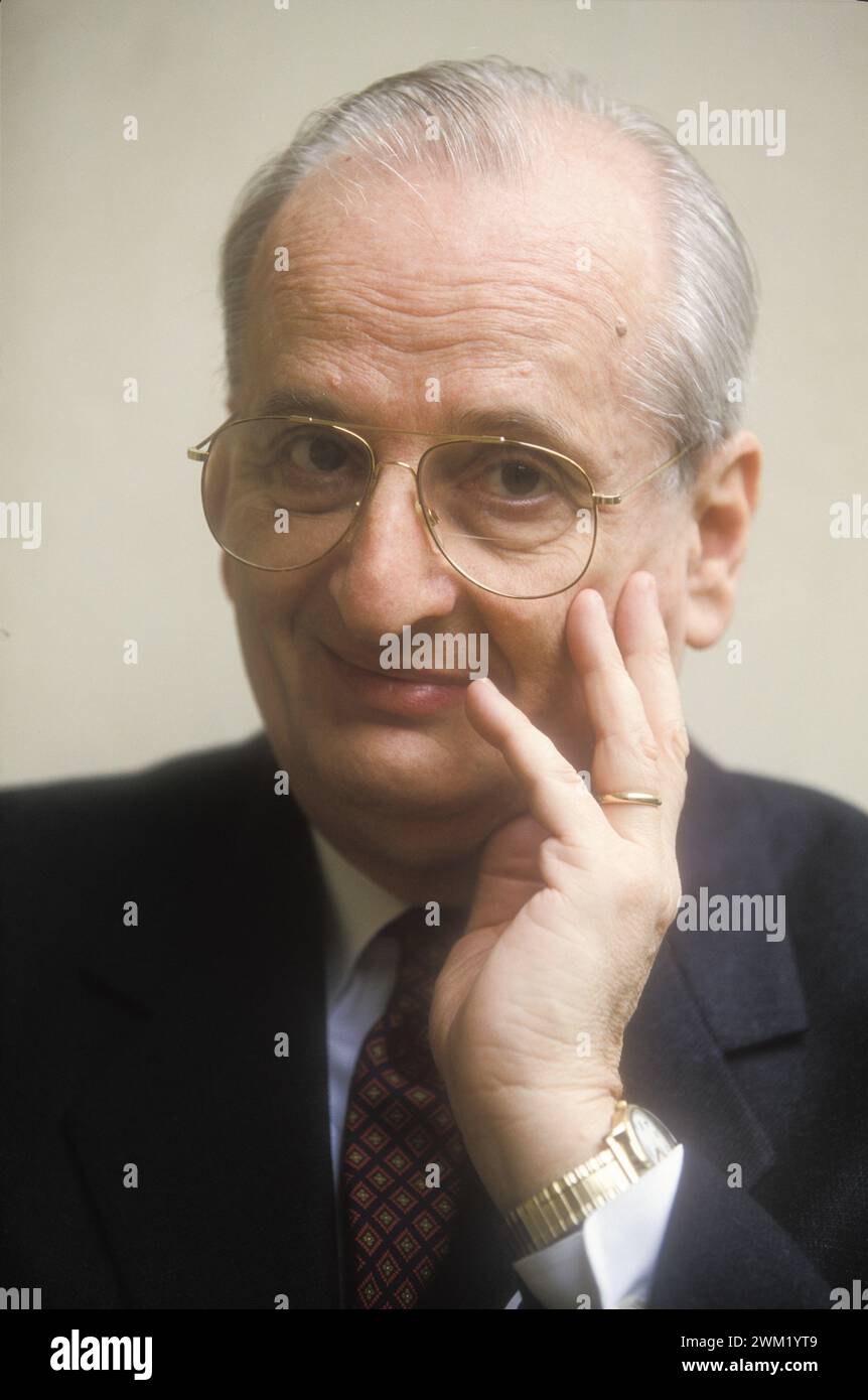 Judah folkman hi-res stock photography and images - Alamy