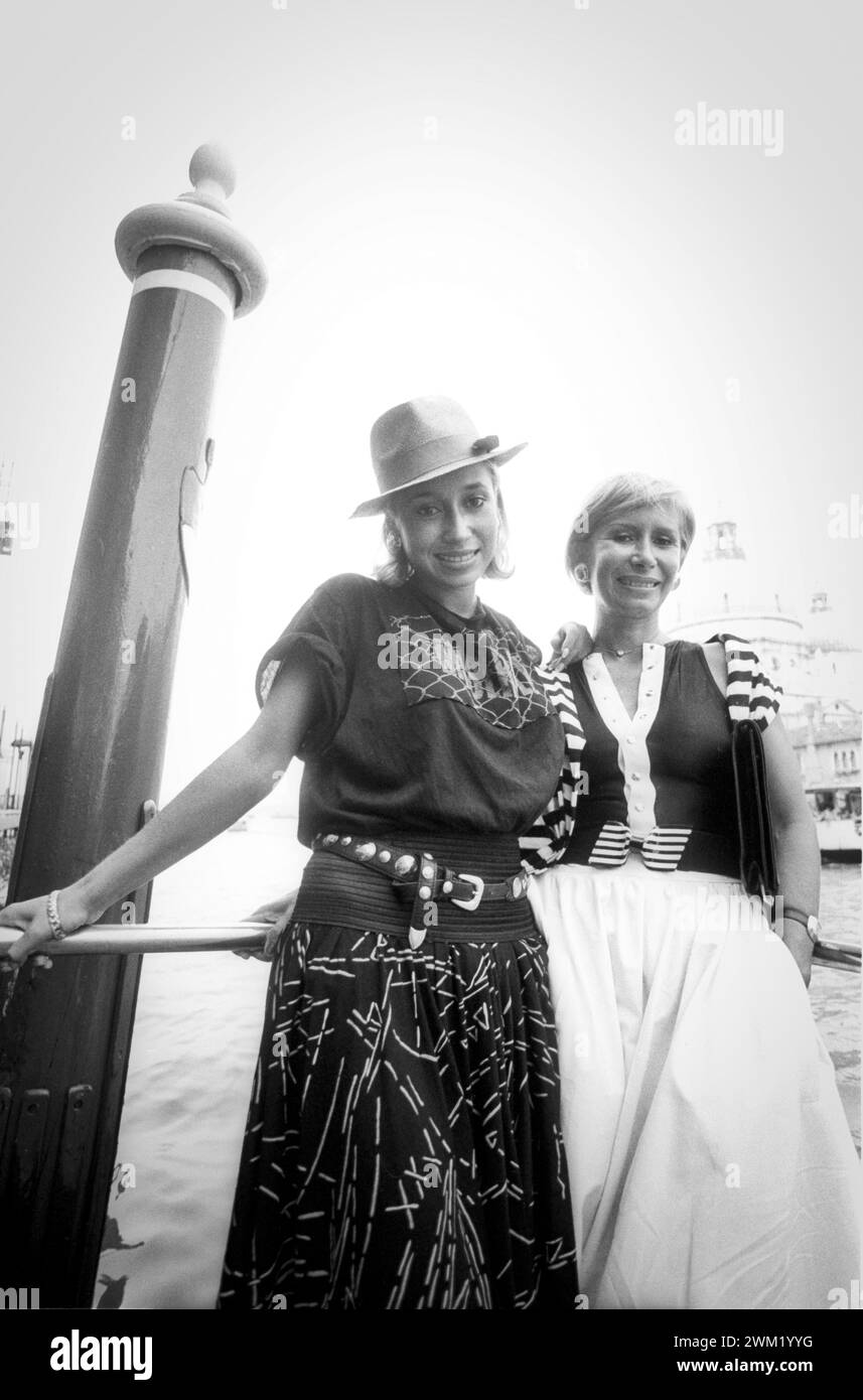 MME4751191 Venice, about 1983. Italian stylist Anna Fendi and her ...