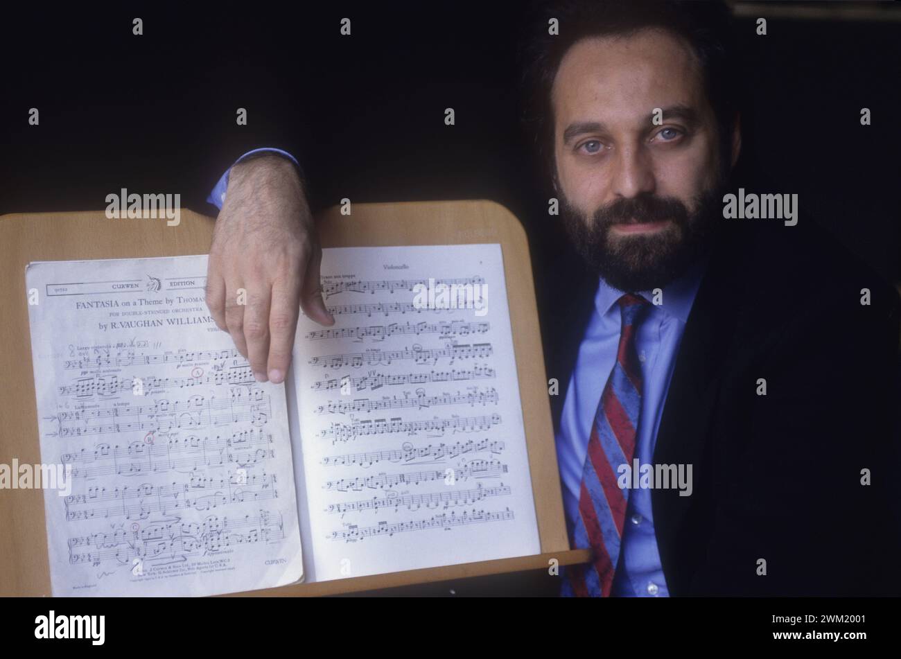 Italian musicologi hi-res stock photography and images - Alamy