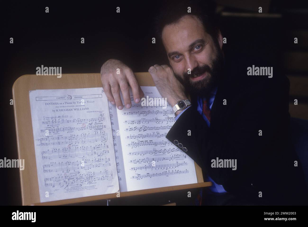 Italian musicologi hi-res stock photography and images - Alamy