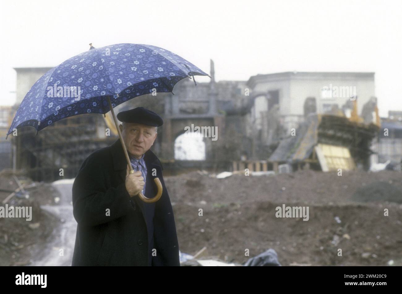 MME4754185 Costume and set designer Danilo Donati at Cinecitta Studios ...