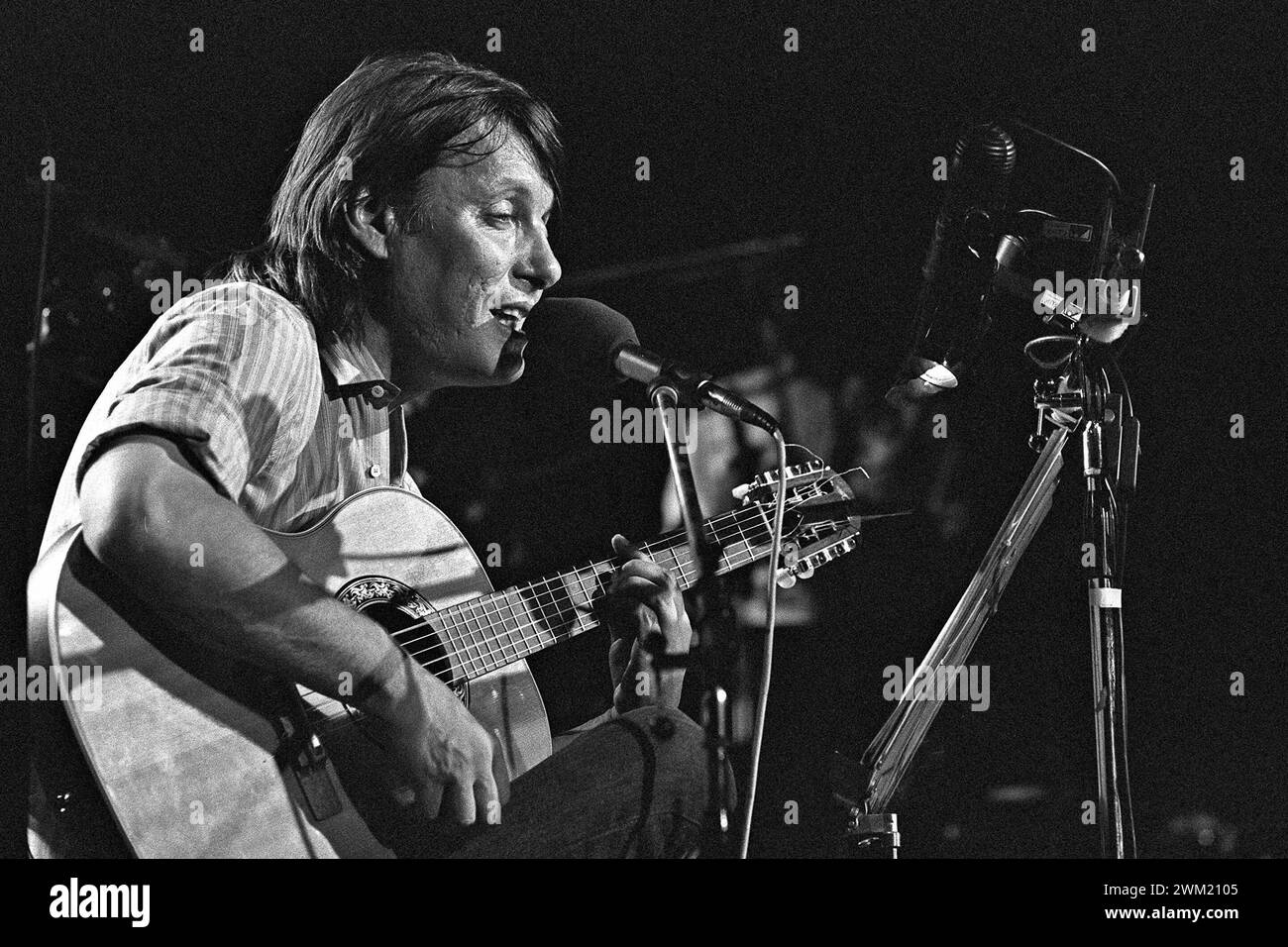 MME4757833 Italian singer-songwriter Fabrizio De Andre (1981)/Il ...