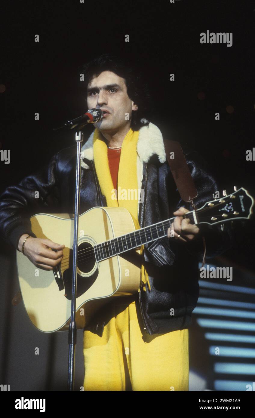 MME4759223 Sanremo Music Festival 1984. Italian pop singer Toto Cutugno ...