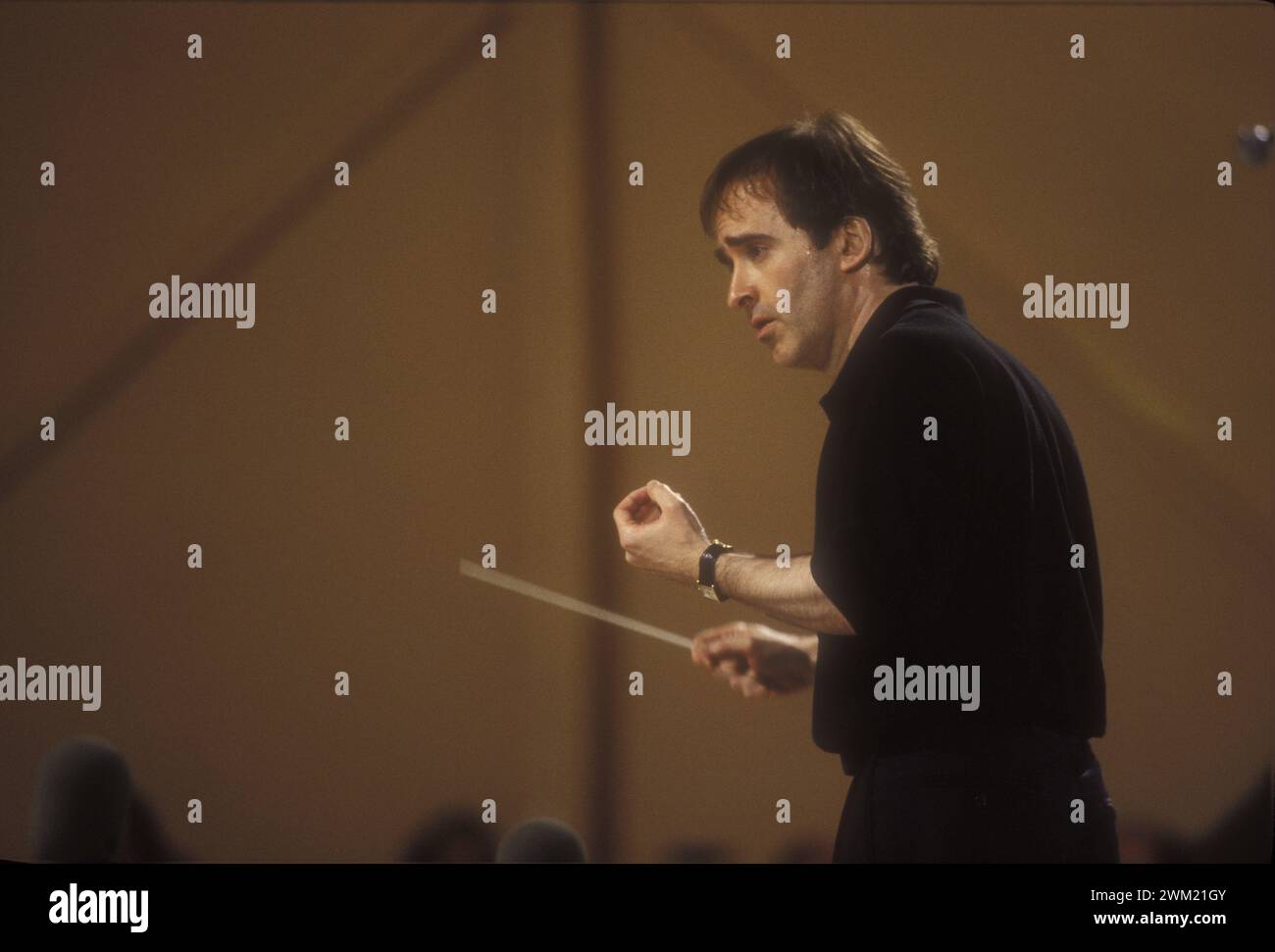 American orchestra direttori hi-res stock photography and images - Alamy