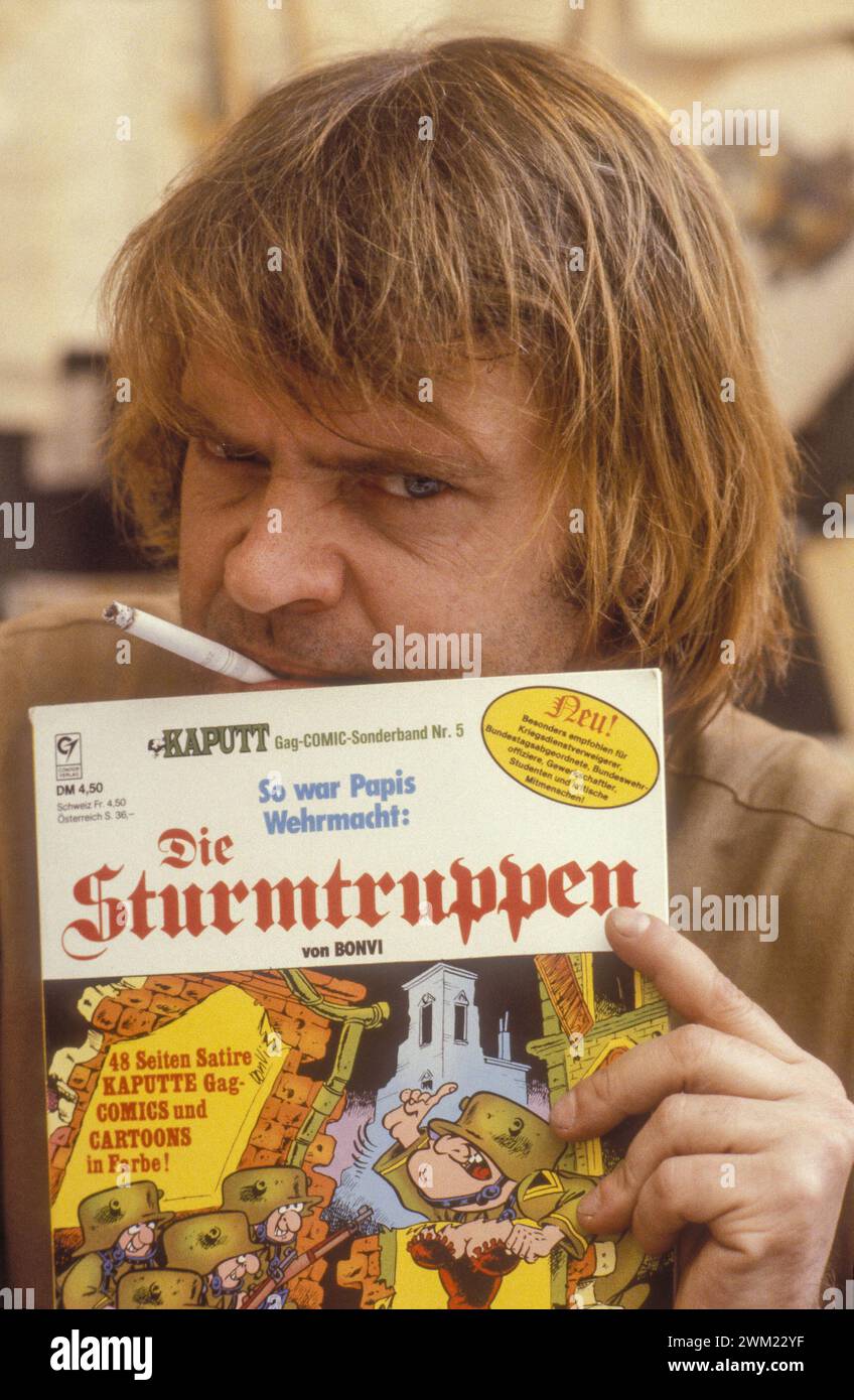 MME4767664 Bologna, 1981. Italian cartoonist Bonvi (Franco Bonvicini ...