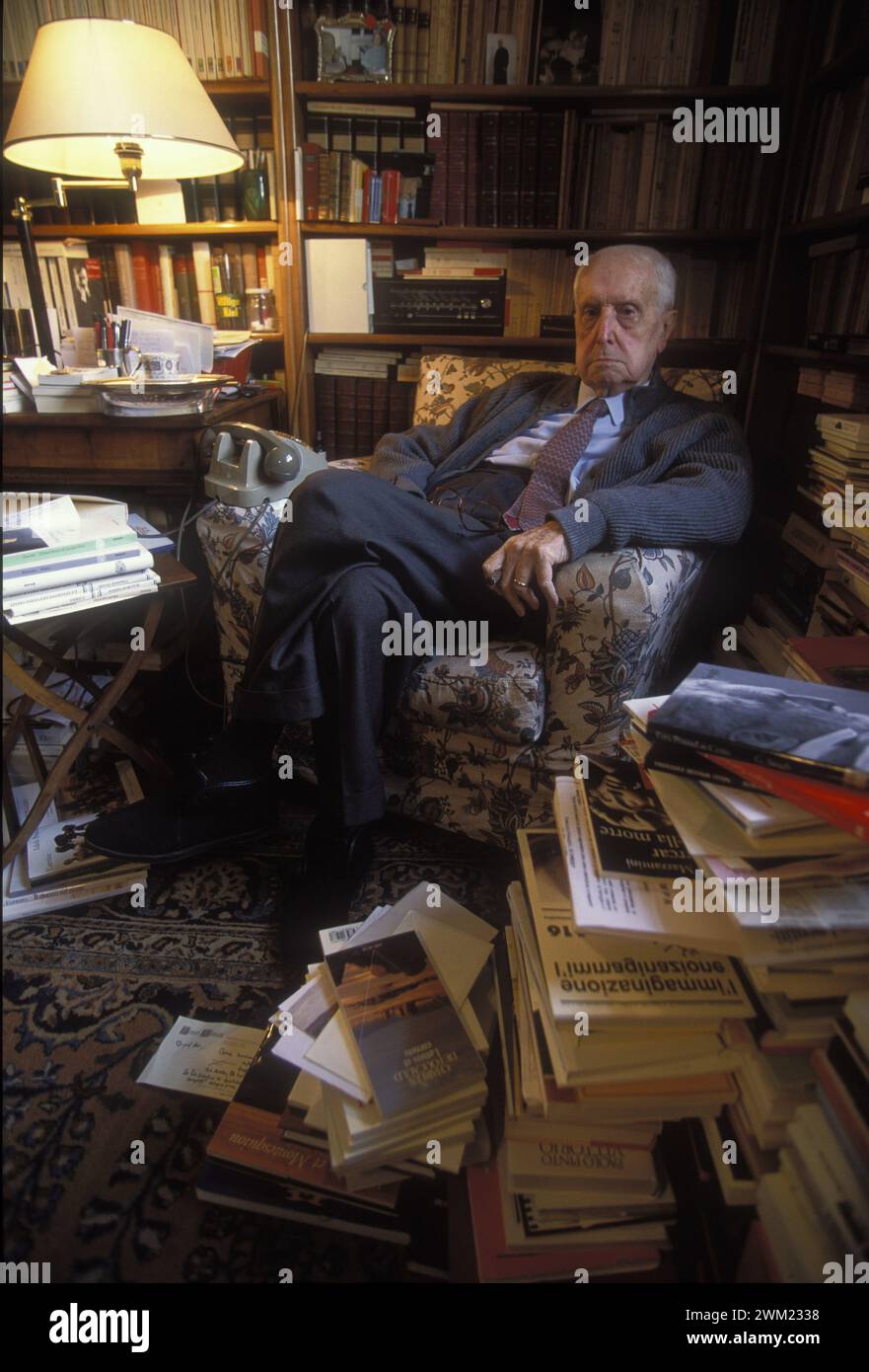 Critici letterari hi-res stock photography and images - Alamy