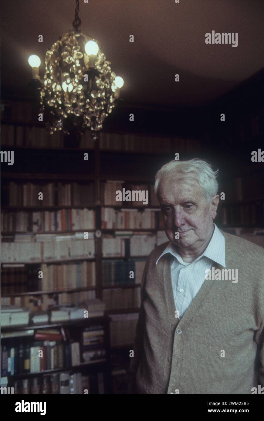 Critici letterari hi-res stock photography and images - Alamy