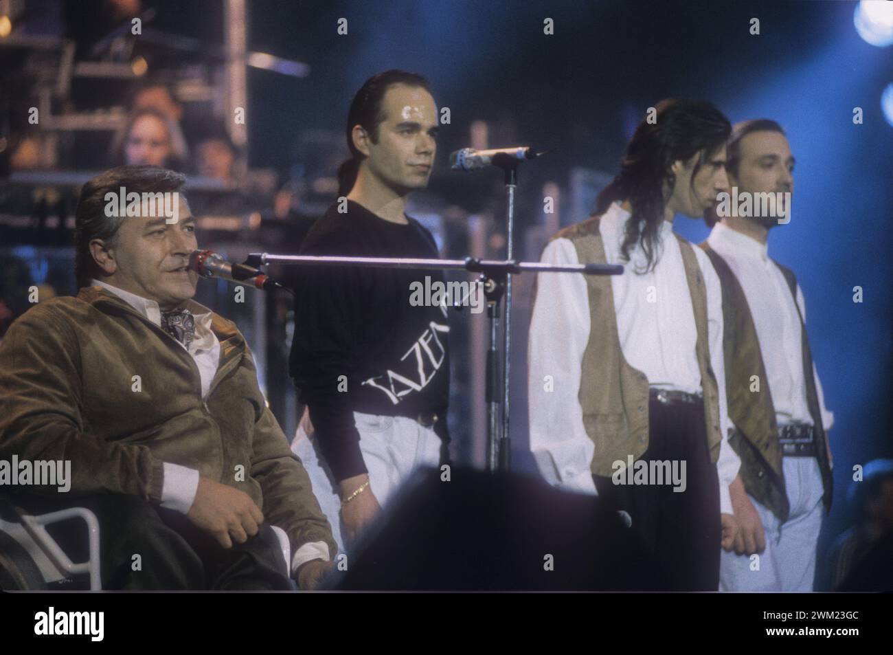 MME4770615 Italian singer-songwriter Pierangelo Bertoli and the Tazenda ...