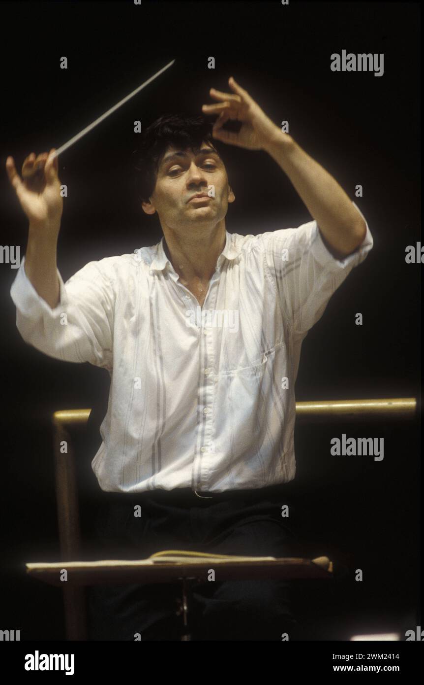 MME4772836 Romanian conductor Christian Badea during a rehearsal (1995 ...