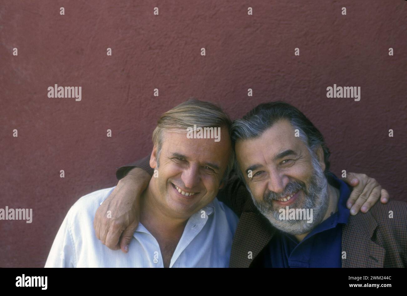 Fratelli e sorelle hi-res stock photography and images - Alamy