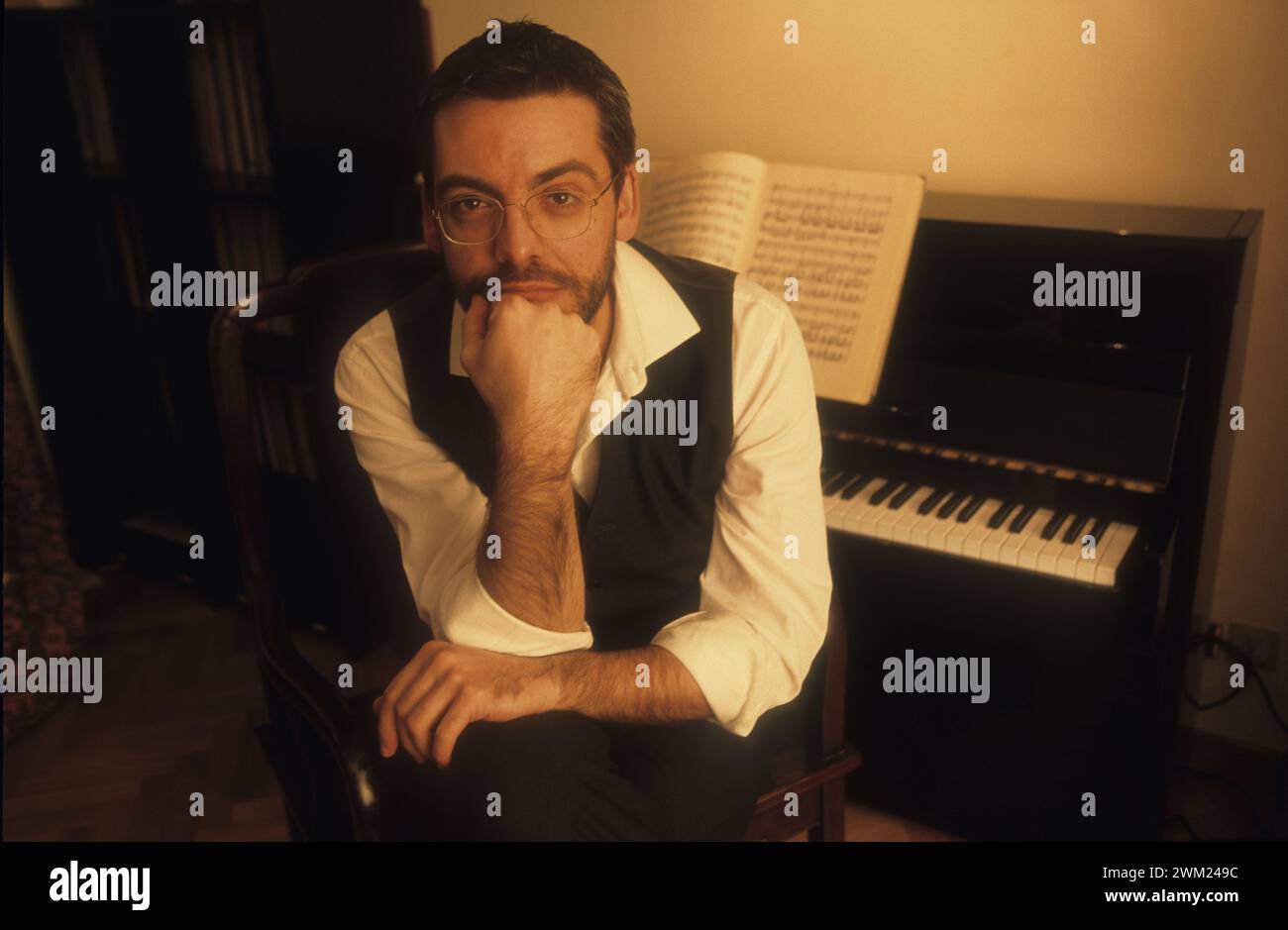 Baritono lirico hi-res stock photography and images - Alamy