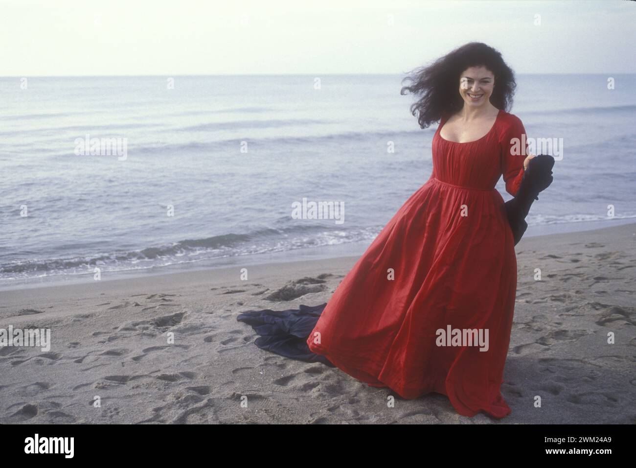 MME4775173 Fregene, Rome, 1991. Italian opera singer Anna Caterina ...