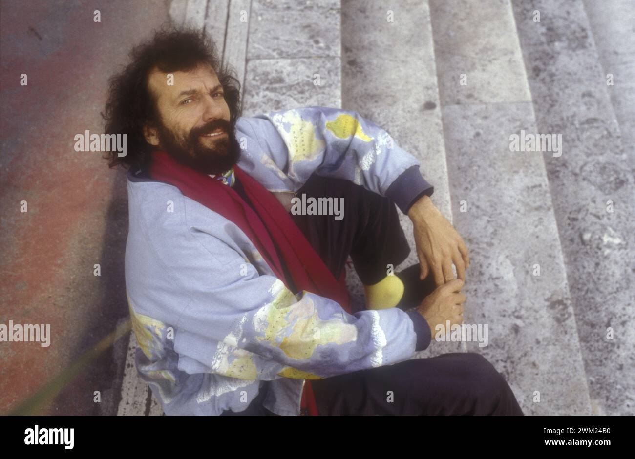 Cantanti pop francesi hi-res stock photography and images - Alamy
