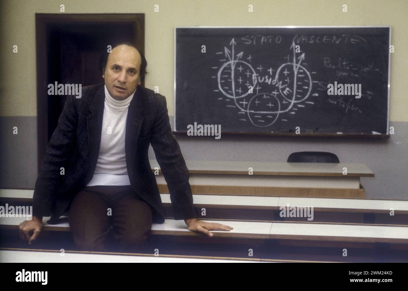 Sociologi italiani hi-res stock photography and images - Alamy