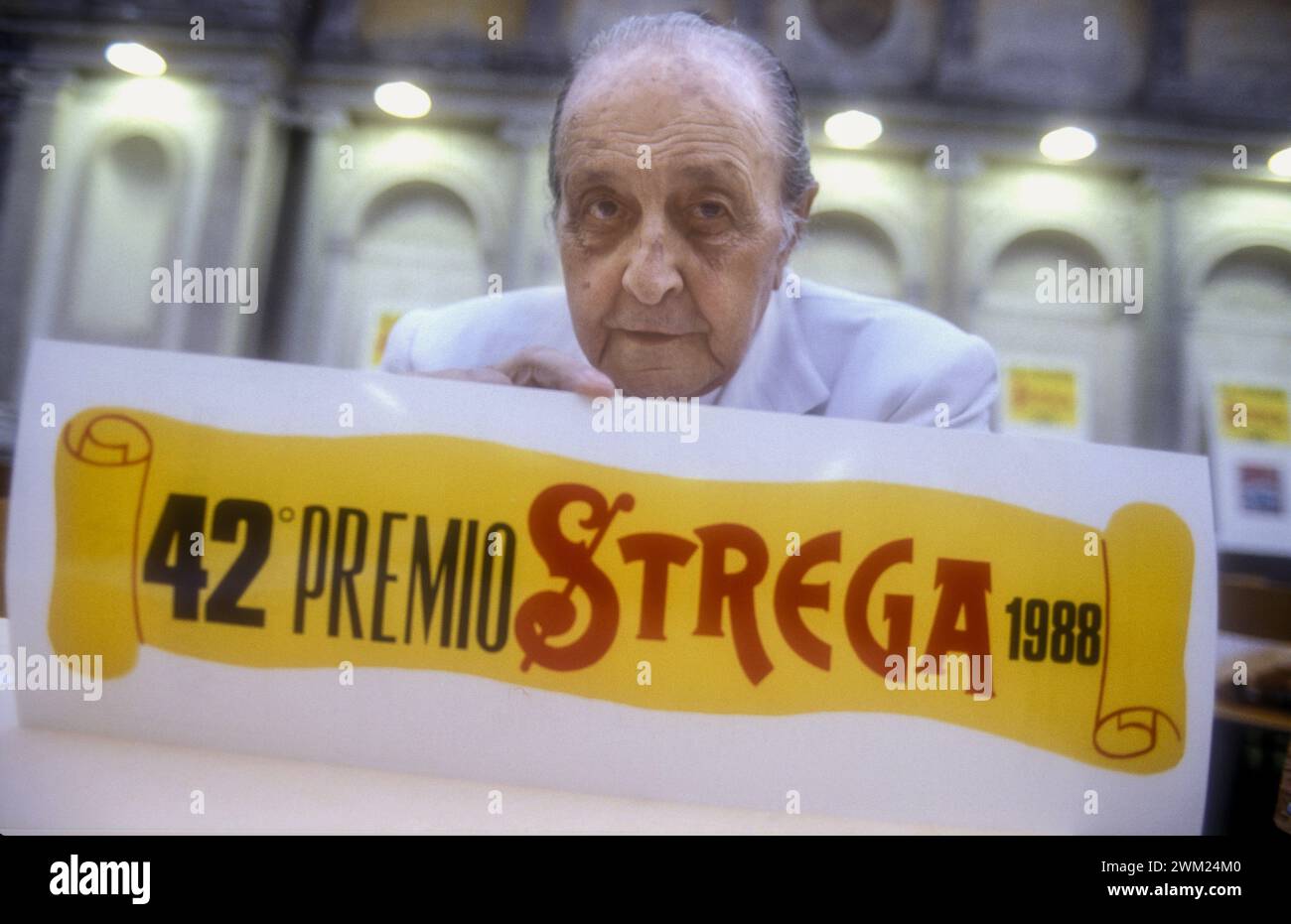 MME4776574 Rome, Ninfeo di Valle Giulia, 1988. Italian actor and ...