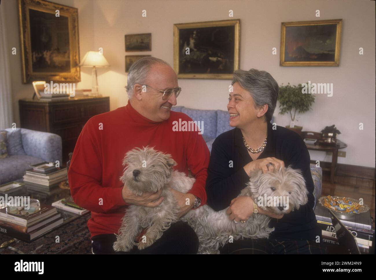 MME4777237 Rome, 1993. Italian violinist Salvatore Accardo and his wife ...