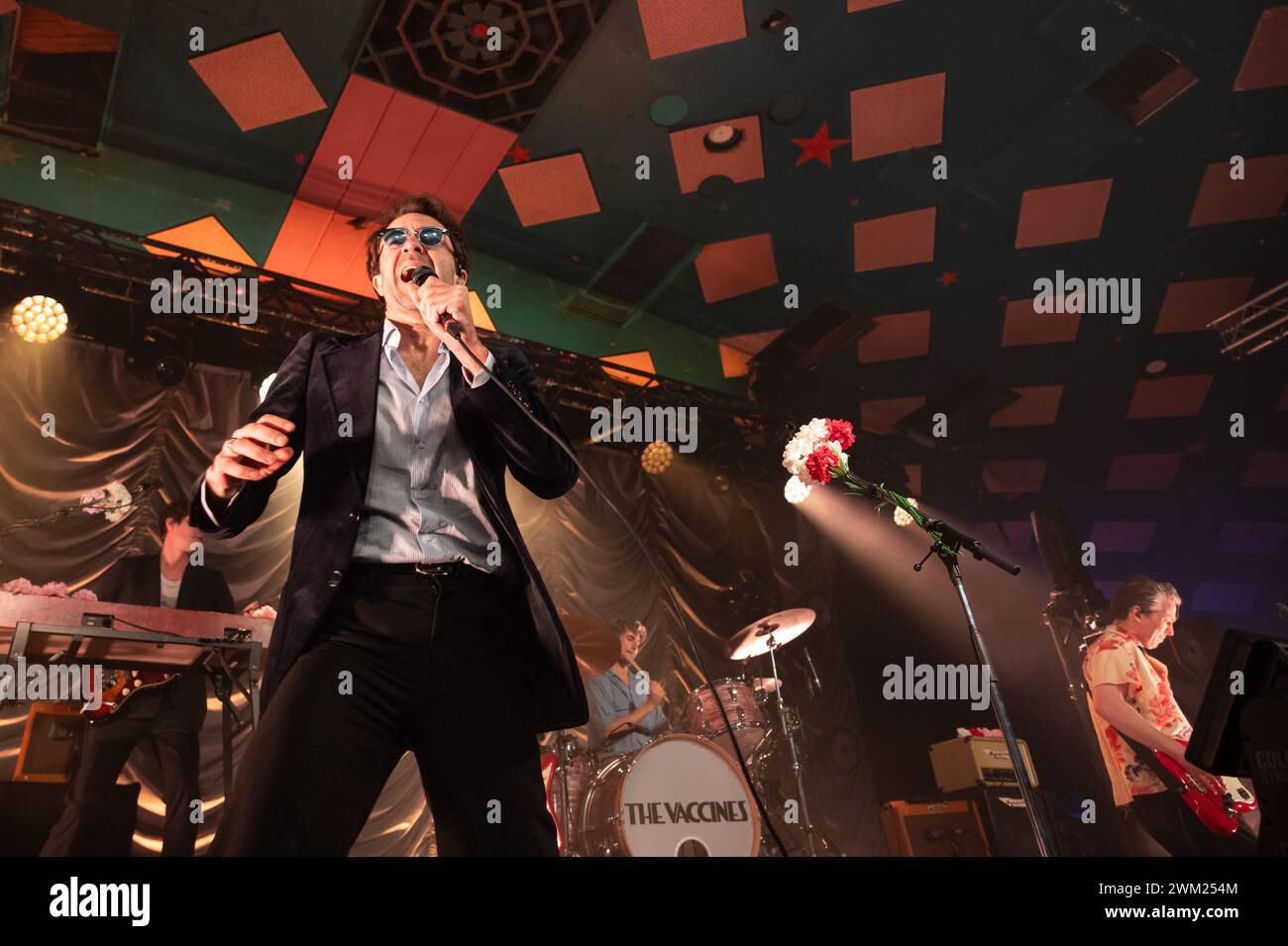 Justin Hayward-Young of The Vaccines performing at Barrowland in ...