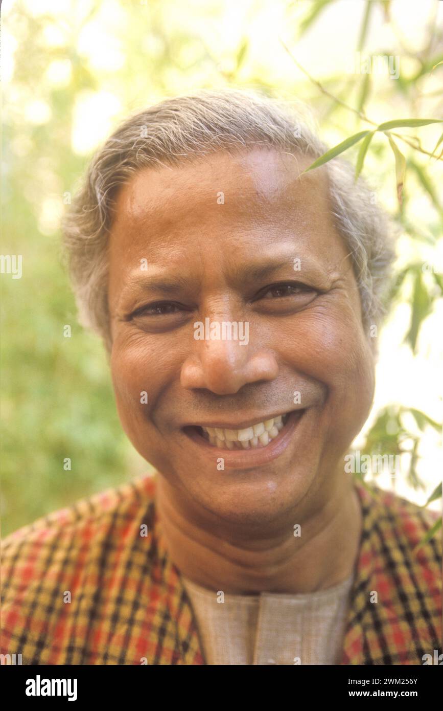 MME4779051 Mantua Literature Festival, 1999. Bangladeshi economist ...