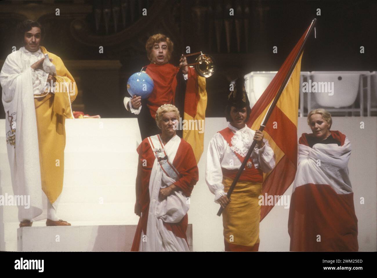 Bandiera sinistra hi-res stock photography and images - Alamy