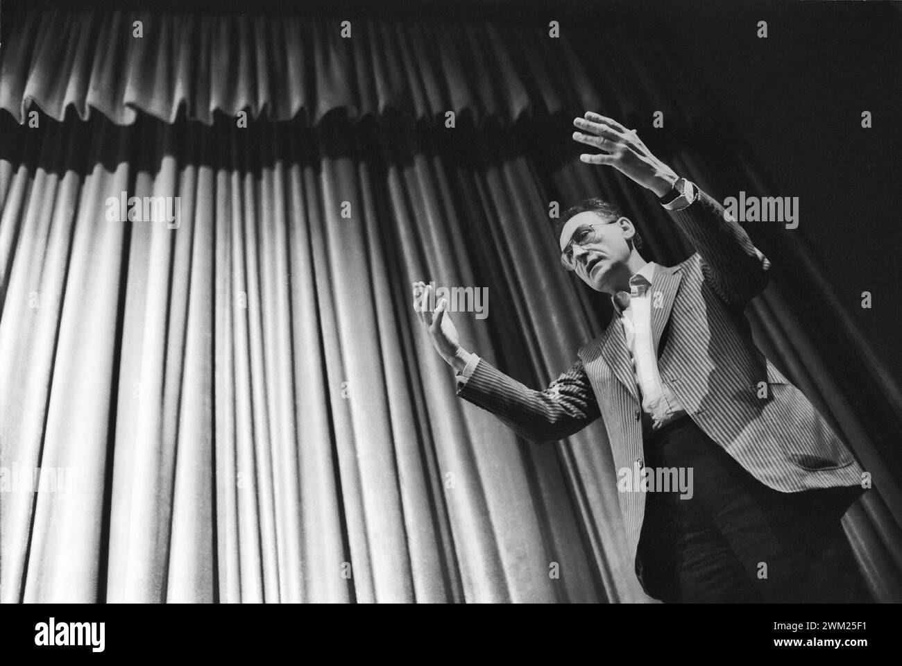 1984 france director Black and White Stock Photos & Images - Alamy
