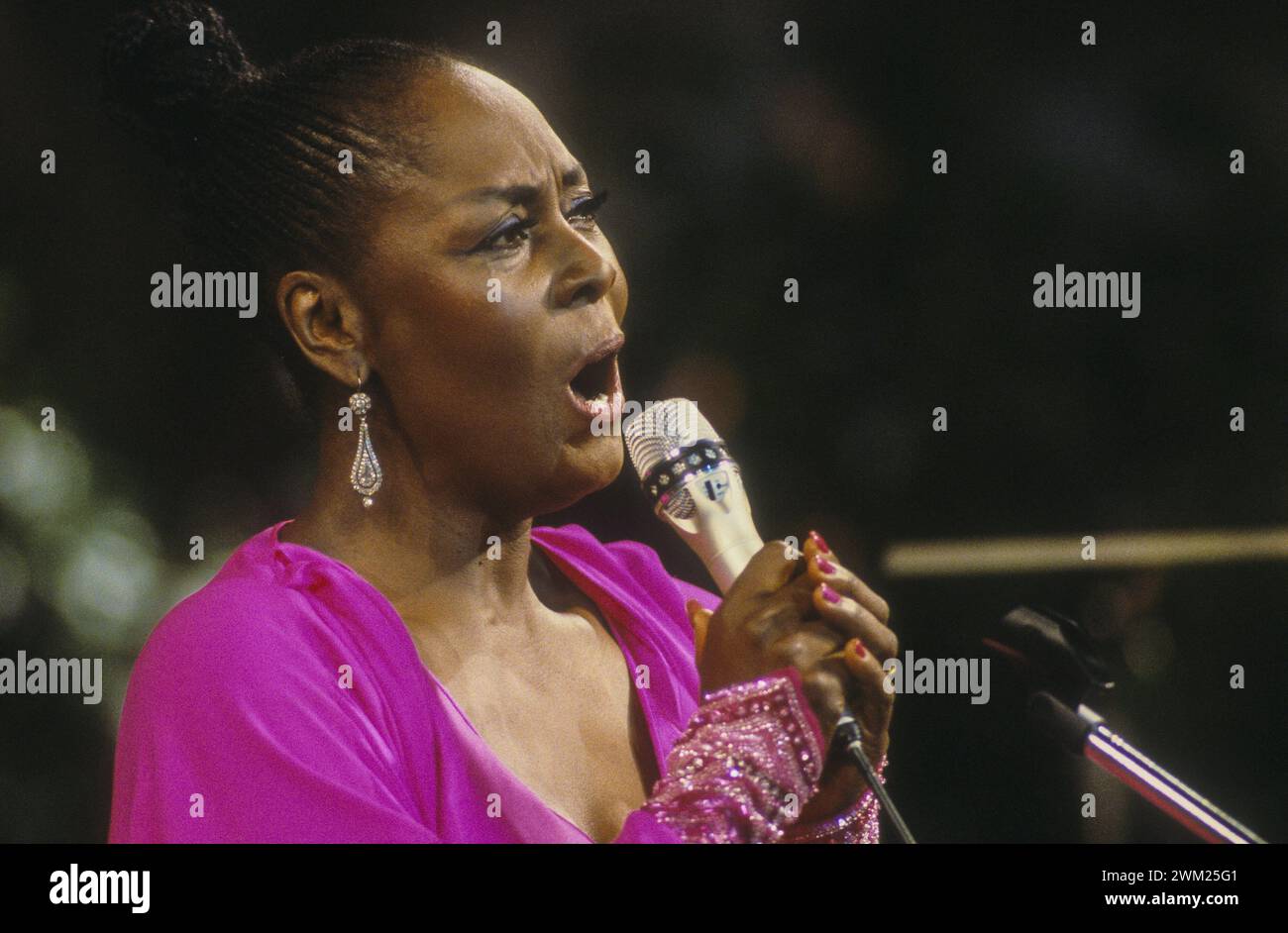 MME4781631 Positano (Salerno), 1987. American opera singer Shirley ...