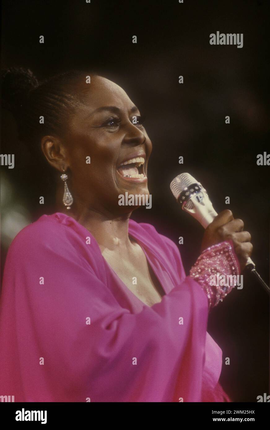 MME4781671 Positano (Salerno), 1987. American opera singer Shirley ...