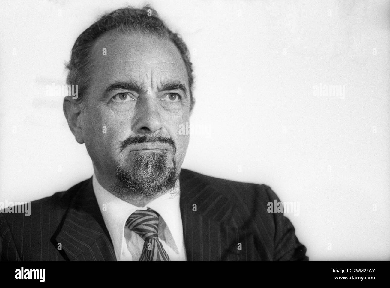 Engineer 1980s hi-res stock photography and images - Alamy