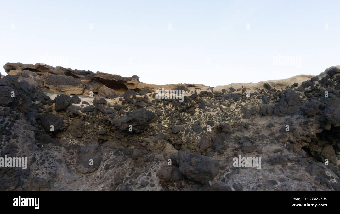 Rugged surface of rocks hi-res stock photography and images - Alamy