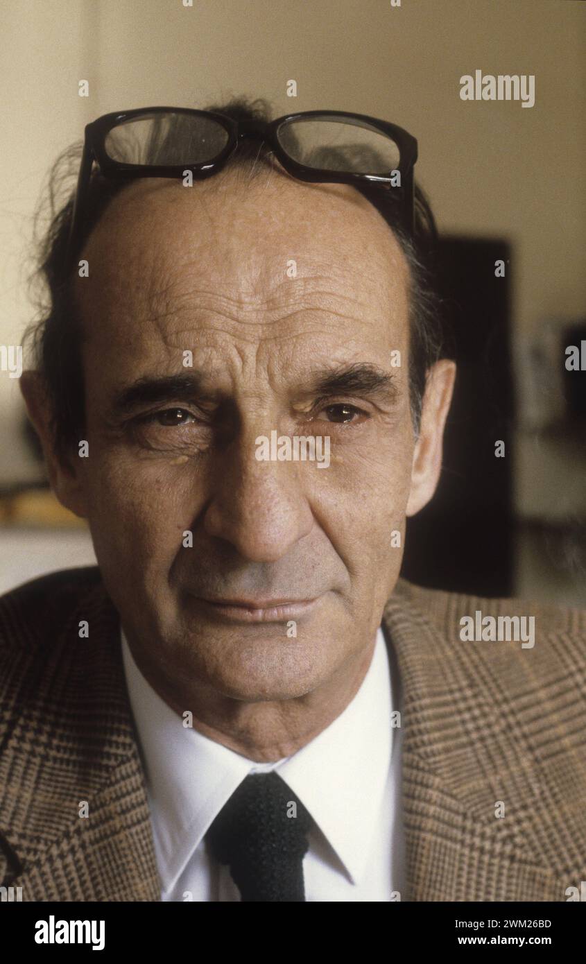 Biologi italian hi-res stock photography and images - Alamy