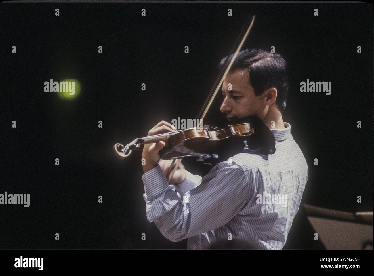 Russian violinists hi-res stock photography and images - Alamy
