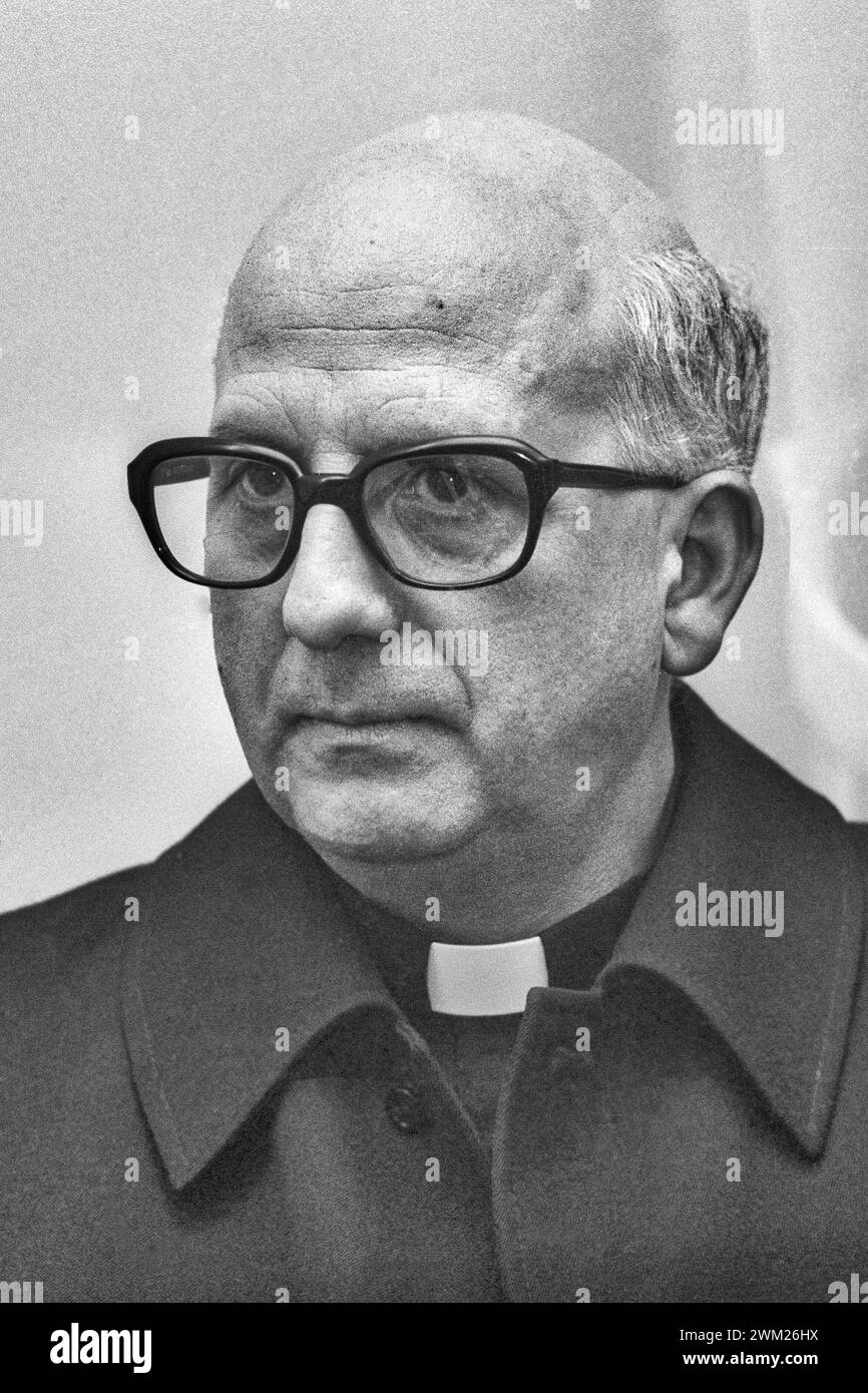 MME4787873 Jesuit theologian and political scientist Bartolomeo Sorge ...