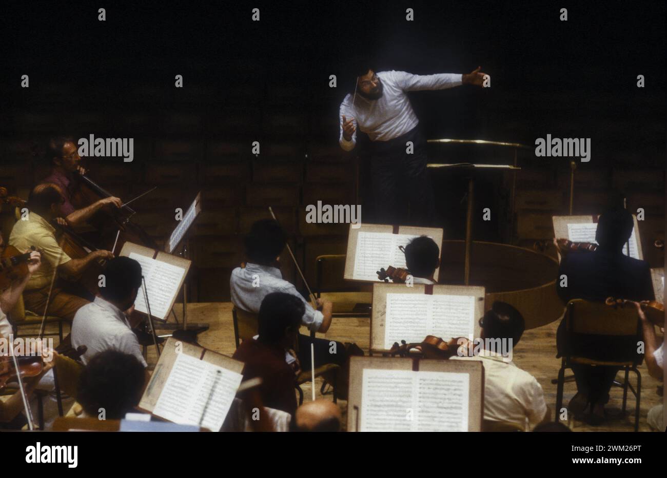 MME4788486 Italian conductor Giuseppe Sinopoli during a rehearsal (1983 ...