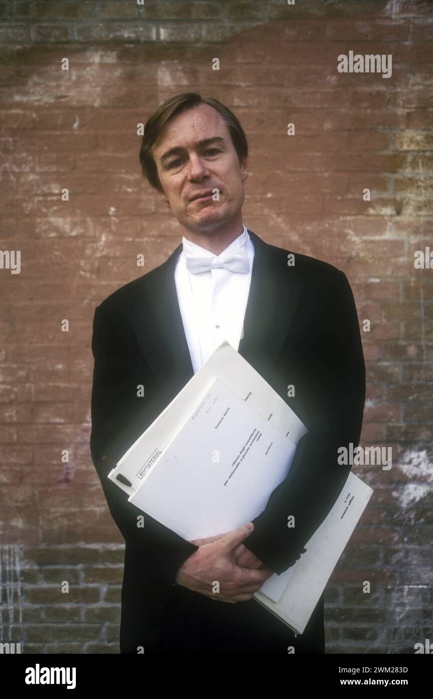 American orchestra direttori hi-res stock photography and images - Alamy