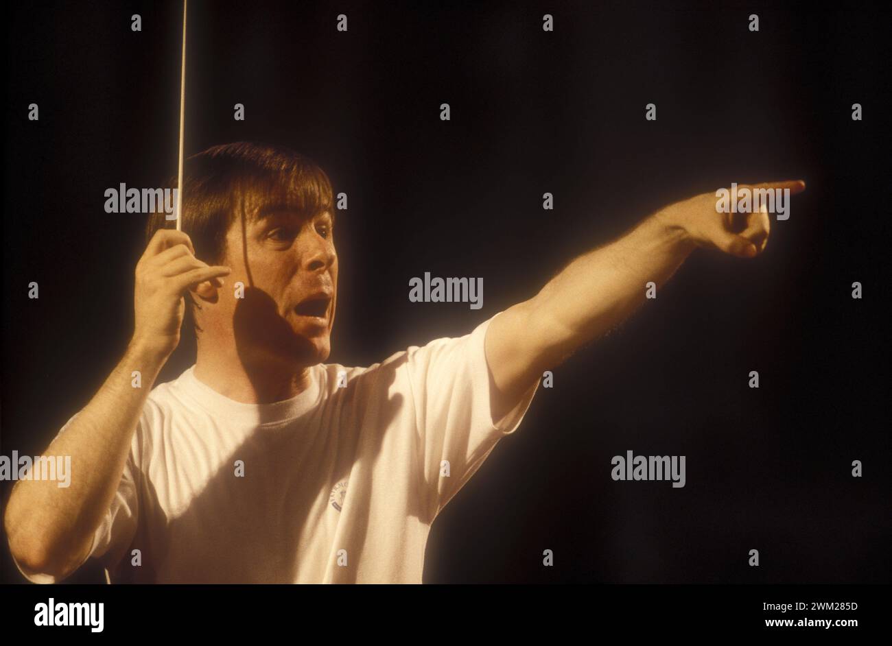 MME4797032 Venice, 1995. American conductor David Robertson performing ...