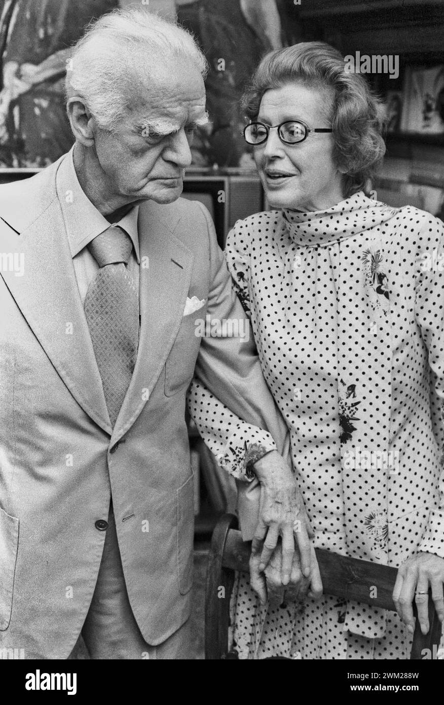 MME4798214 Rome, 1979. Italian writer Leonida Repaci and his wife ...