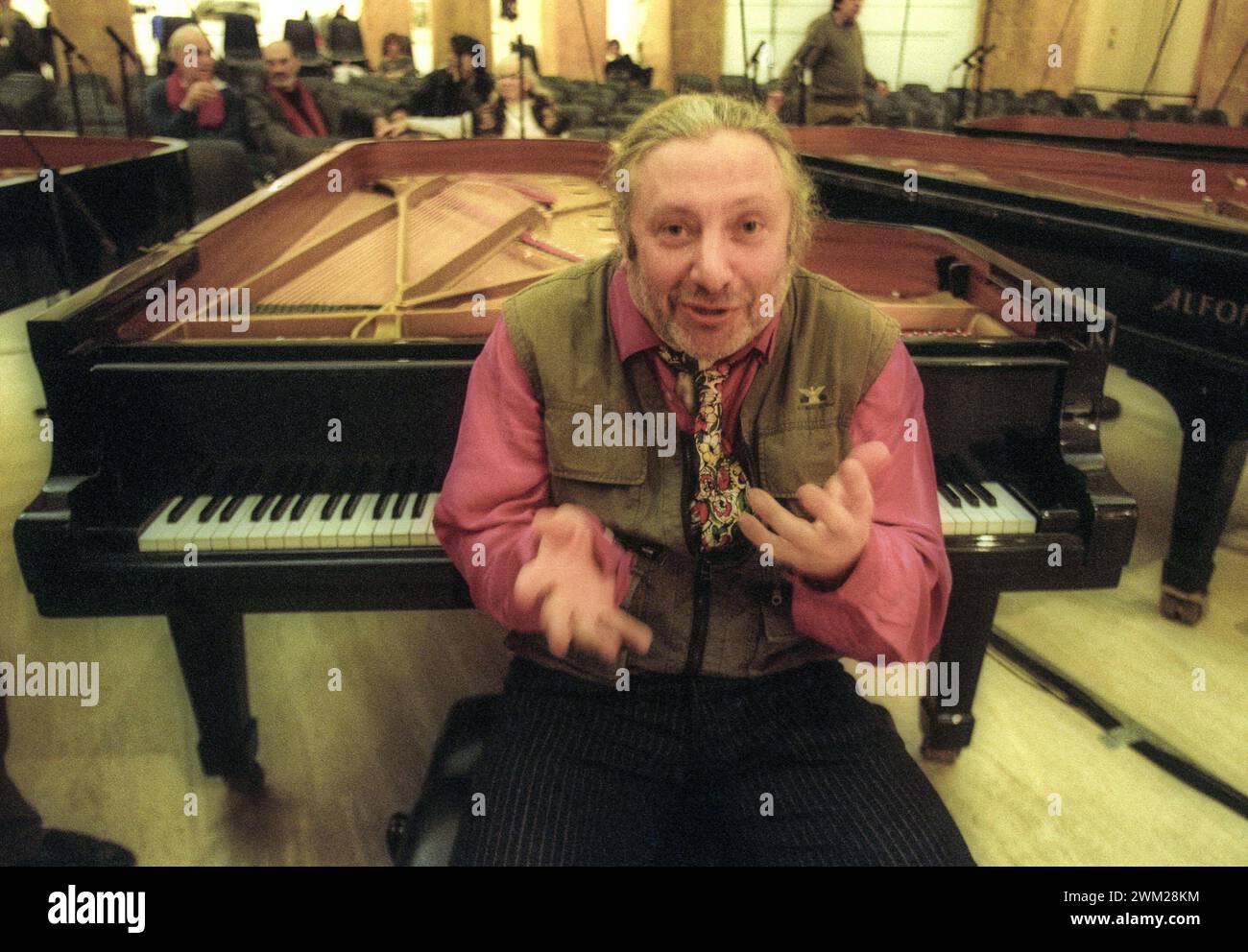 MME4800208 Rome, Palazzo delle Esposizioni, November 1999. Composer ...