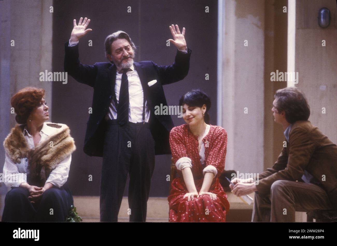 I promessi sposi alla prova hi-res stock photography and images - Alamy