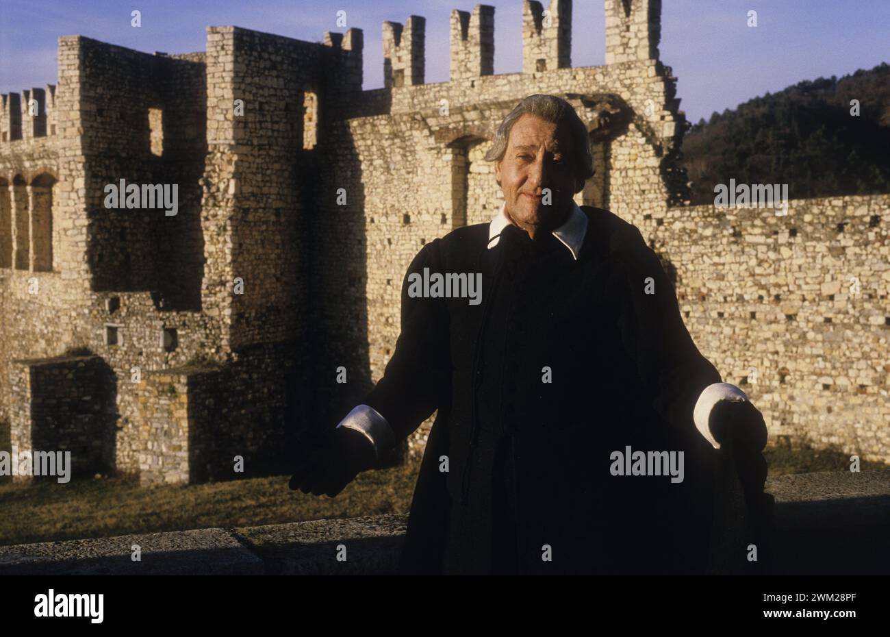 La rocca di angera hi-res stock photography and images - Alamy