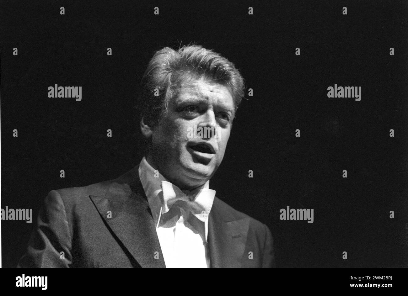 English baritone singer Black and White Stock Photos & Images - Alamy