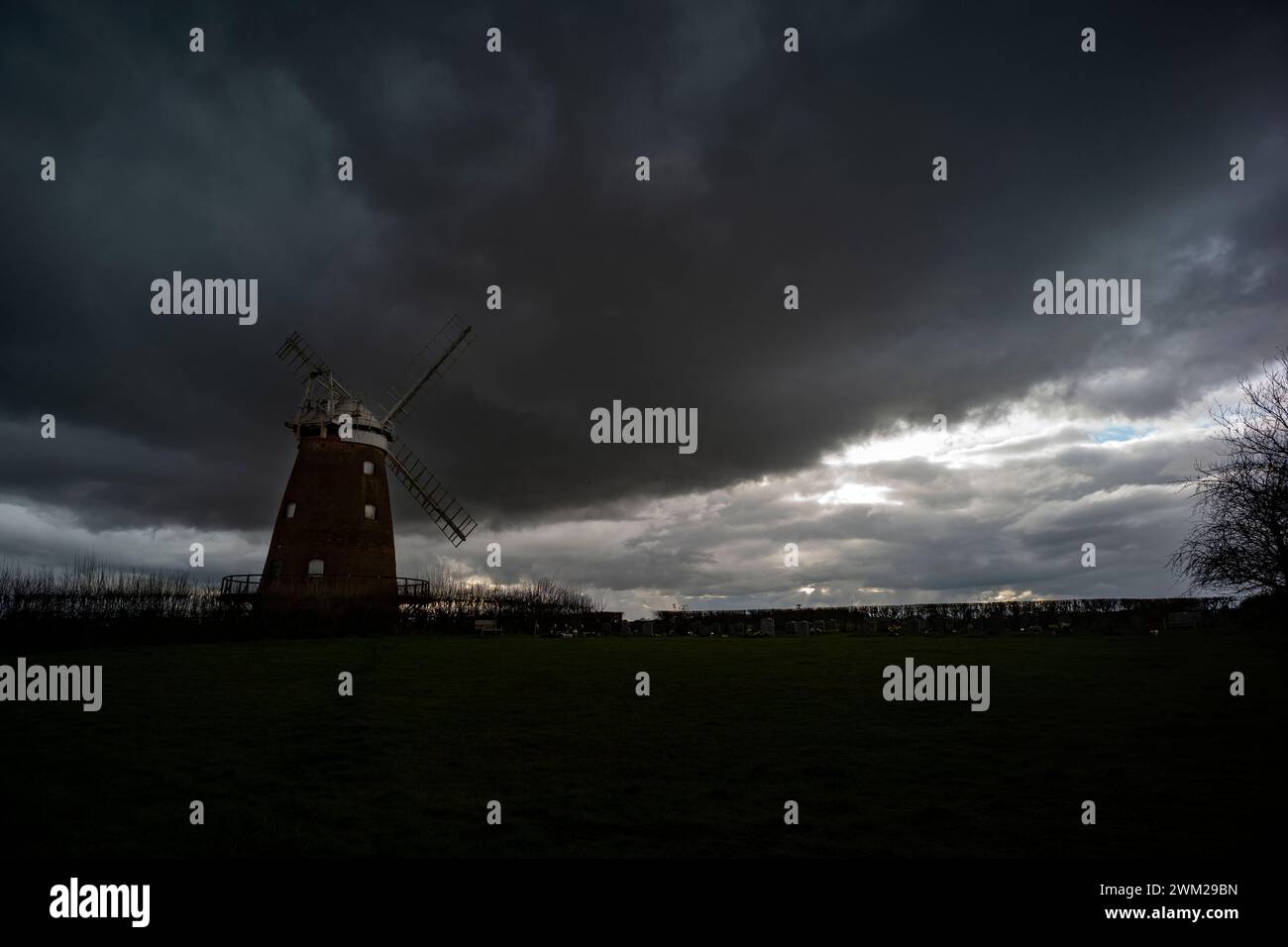 Thaxted Windmill, John Webbs Windmill with dramatic Weather Front ...