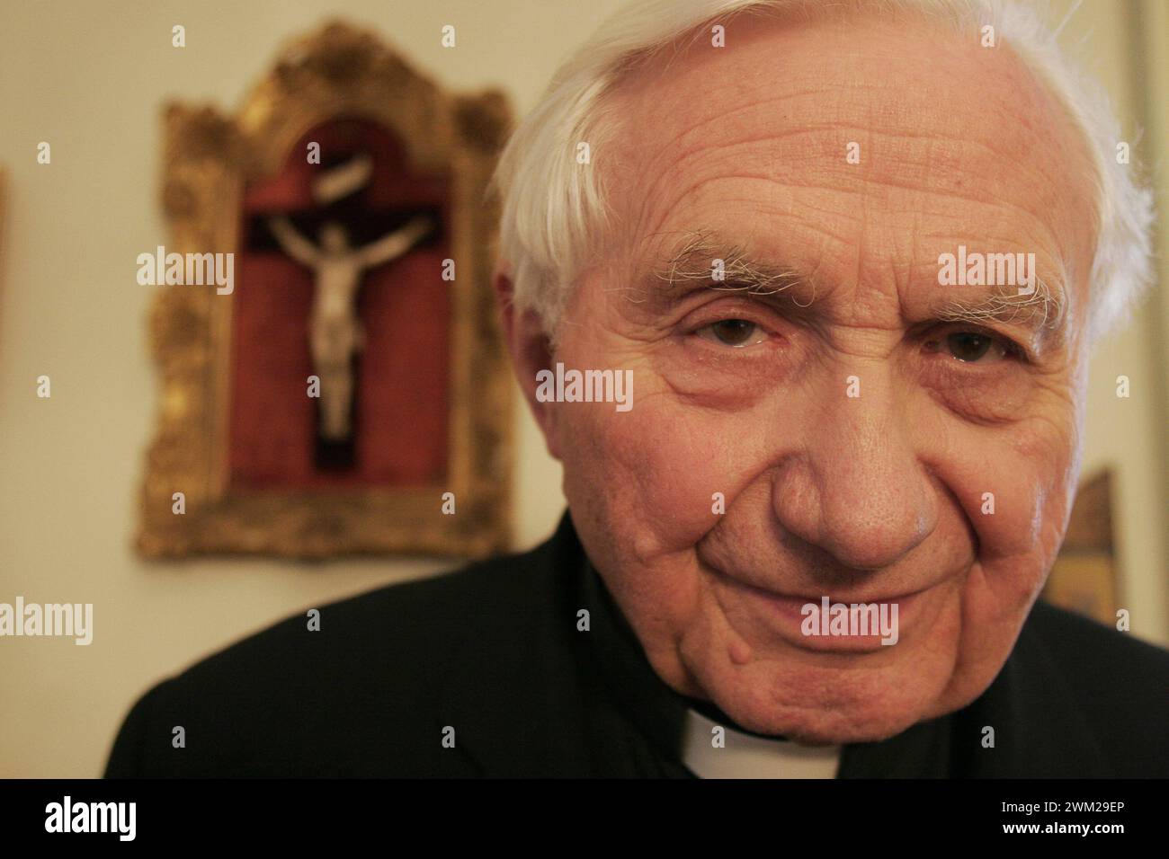 MME4805268 GEORG RATZINGER, brother of JOSEPH RATZINGER (Pope Benedict ...