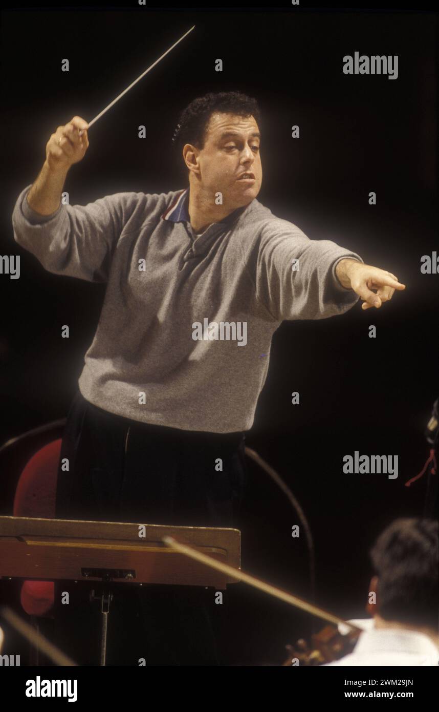 MME4806522 Rome, 1995. Israeli conductor Daniel Oren during a rehearsal ...