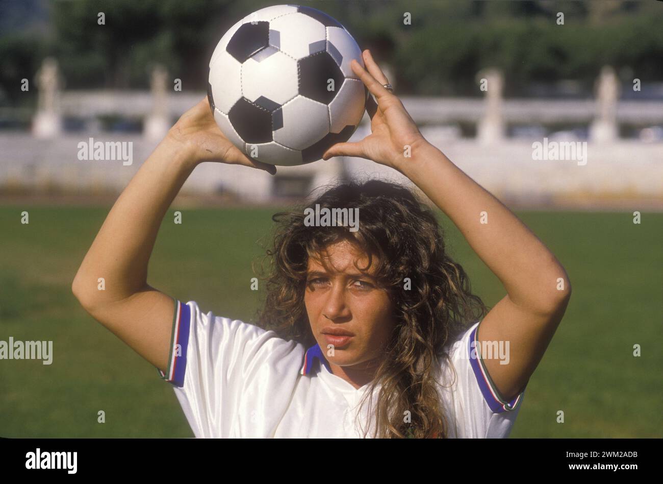 Italian calciatrici hi-res stock photography and images - Alamy